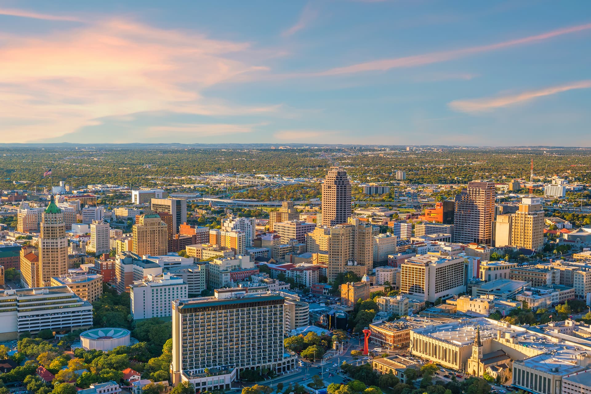 Headwell Buys San Antonio Retail Center | CommercialCafe