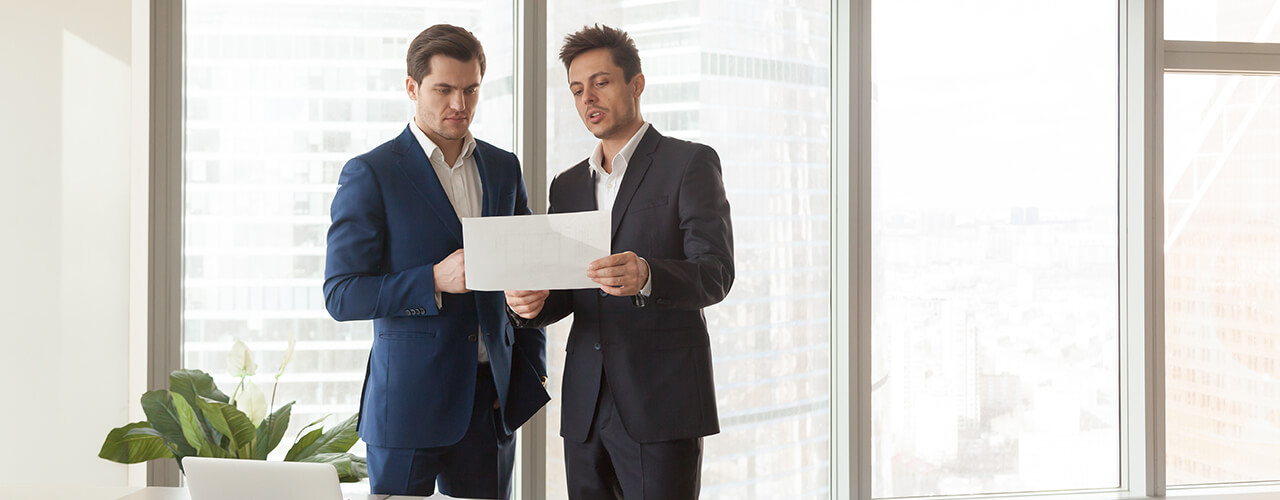 What is a Holdover Clause in Commercial Real Estate Leases