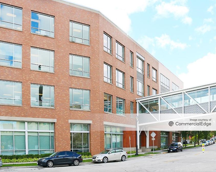 ManpowerGroup World Headquarters - 100 Manpower Place, Milwaukee, WI ...