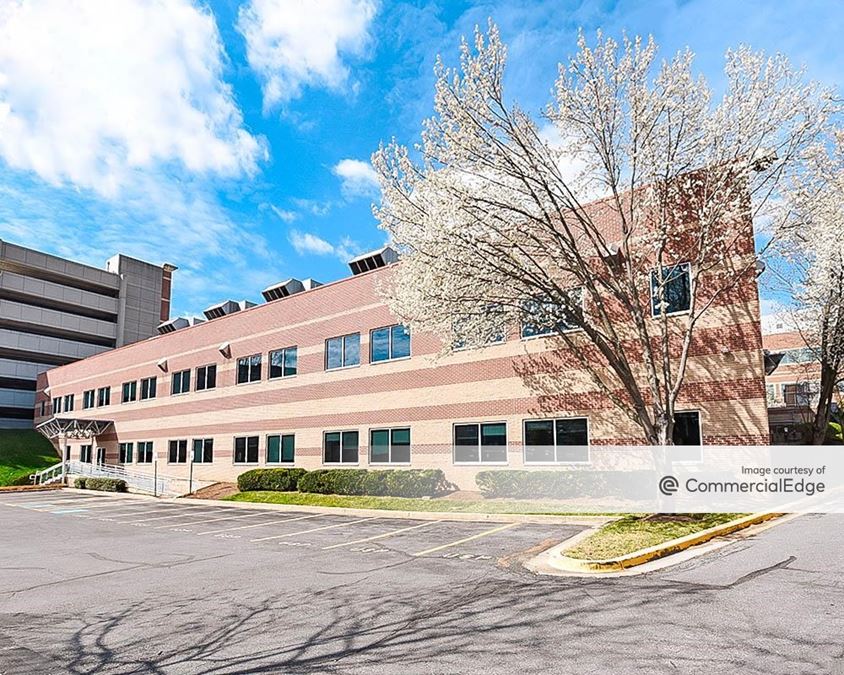 Twinbrook Metro Park - 12725 Twinbrook Pkwy - 12725 Twinbrook Pkwy ...