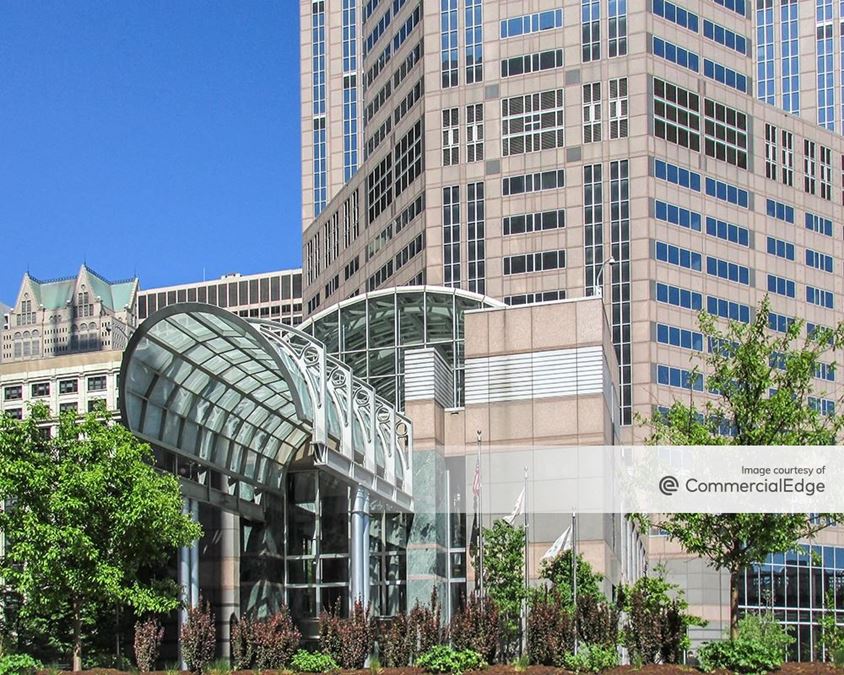 311 South Wacker Drive, Chicago, IL | Office Space