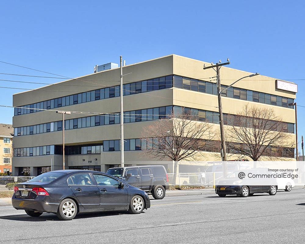 19-02 Whitestone Expy, Whitestone - Owner Information, Sales, Taxes